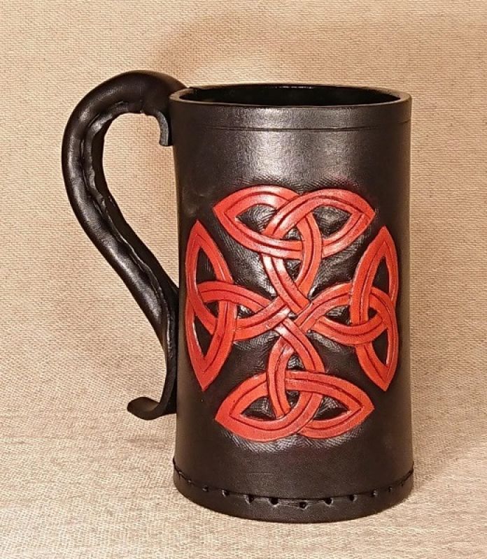 Circular Celtic Knot Leather Tankard & Jack - Hand Carved • Hidebound