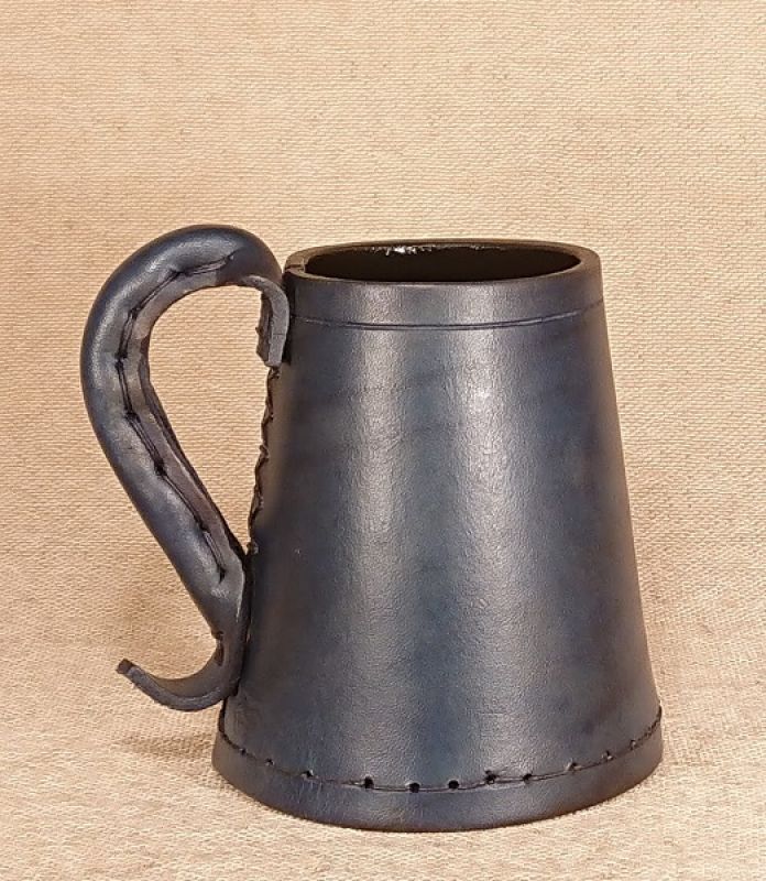 Tudor Leather Tankard. Small • Hidebound