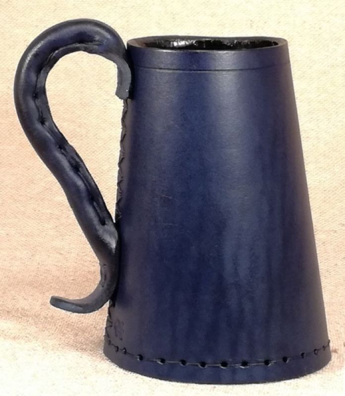 Tudor Leather Tankard. Large • Hidebound